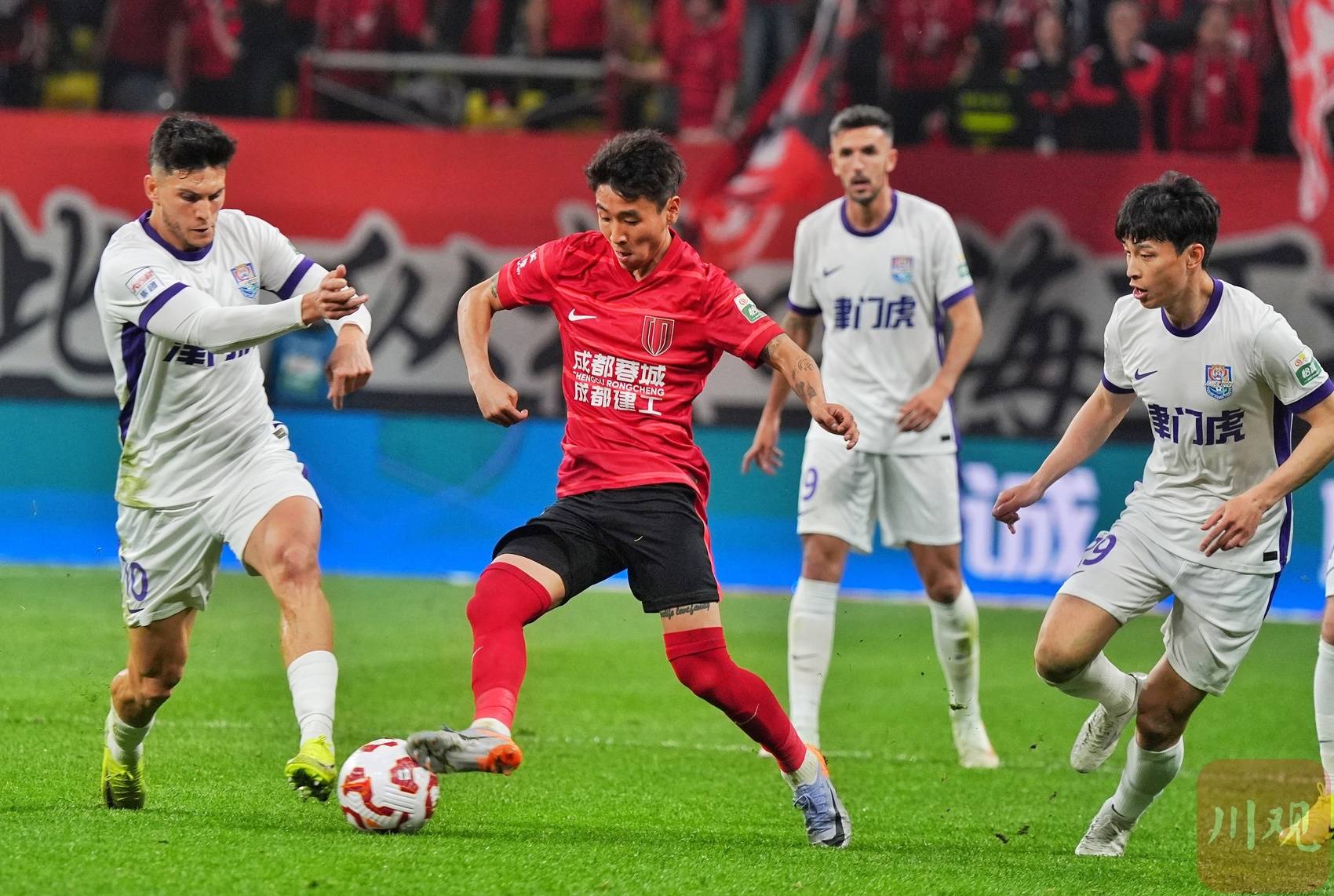 C视频｜成都蓉城主场1比2不敌天津津门虎_四川在线